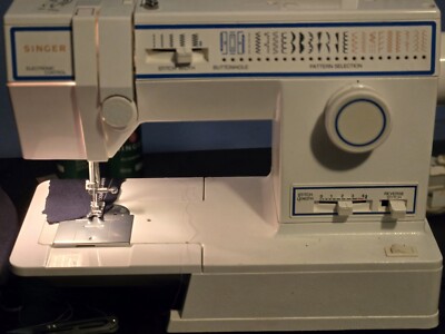 Singer Model 5932 Sewing Machine | eBay