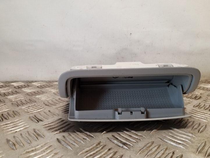 SKODA SUPERB II 3T4 Innenleuchte 1K0867489E 1K0868837E 2.00 Diesel ...