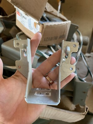 Simpson Strong Tie LUS24 | eBay