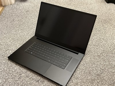 4K | Razer Blade 17 Pro | 32GB | 3070 Ti | I9 12900H Gaming Laptop RZ09 ...