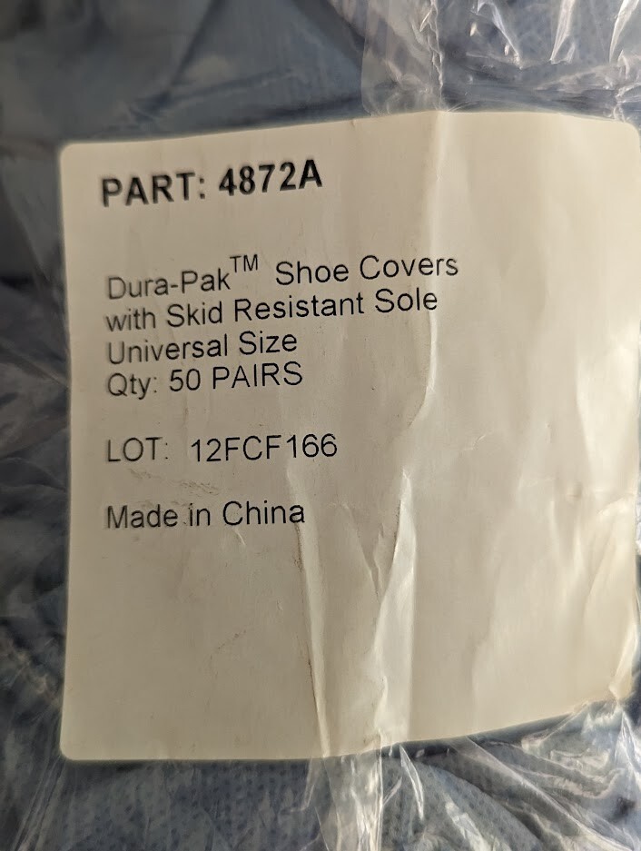 Cardinal Health 4872A Dura-Pak Skid Resistant Sole SMS Shoe Cover, 50 ...