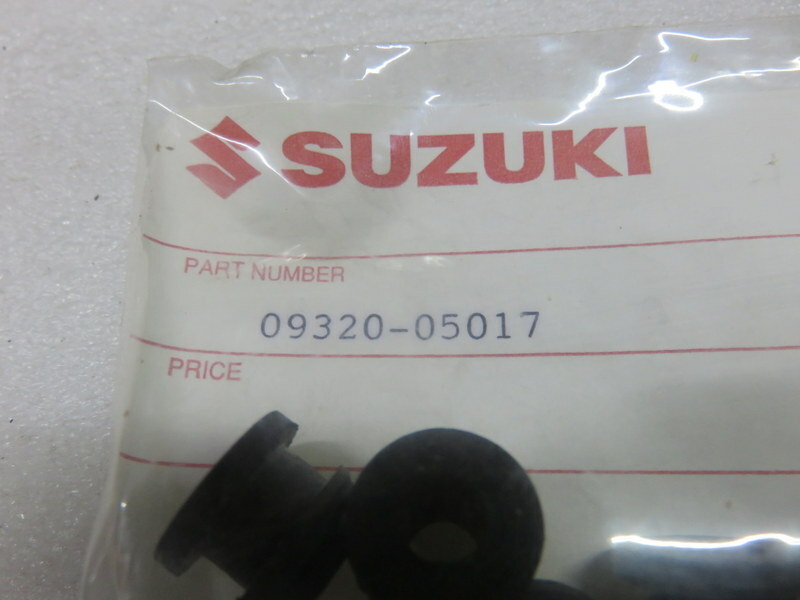 R7 Genuine Suzuki Marine 09320-05017 Bushing OEM New Factory Boat Parts ...
