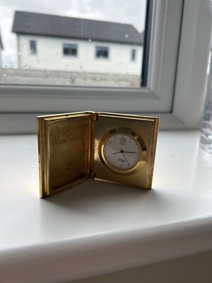 Real Intel 4004 CPU die on the watch face on Anniversary Clock 1996 ...