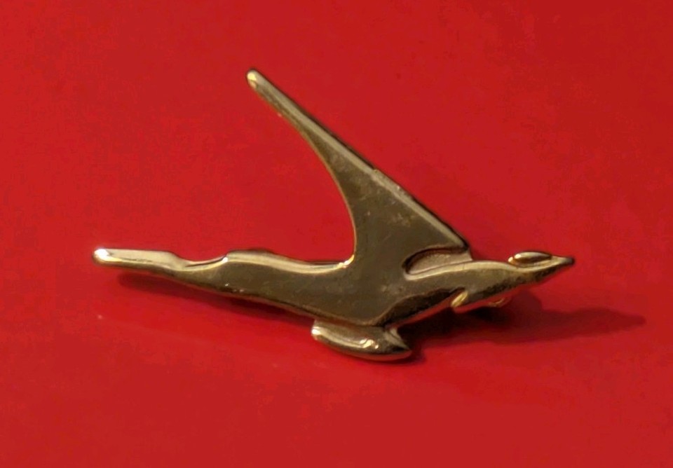 Vintage South African Airways SAA Flying Springbok Lapel Pin Badge Gold ...