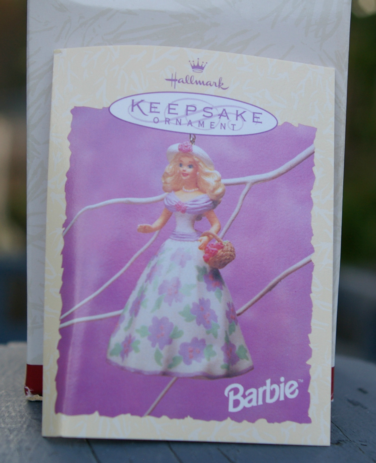 Hallmark Cards Holiday Barbie 1994 Christmas Holiday Ornament Keepsake ...