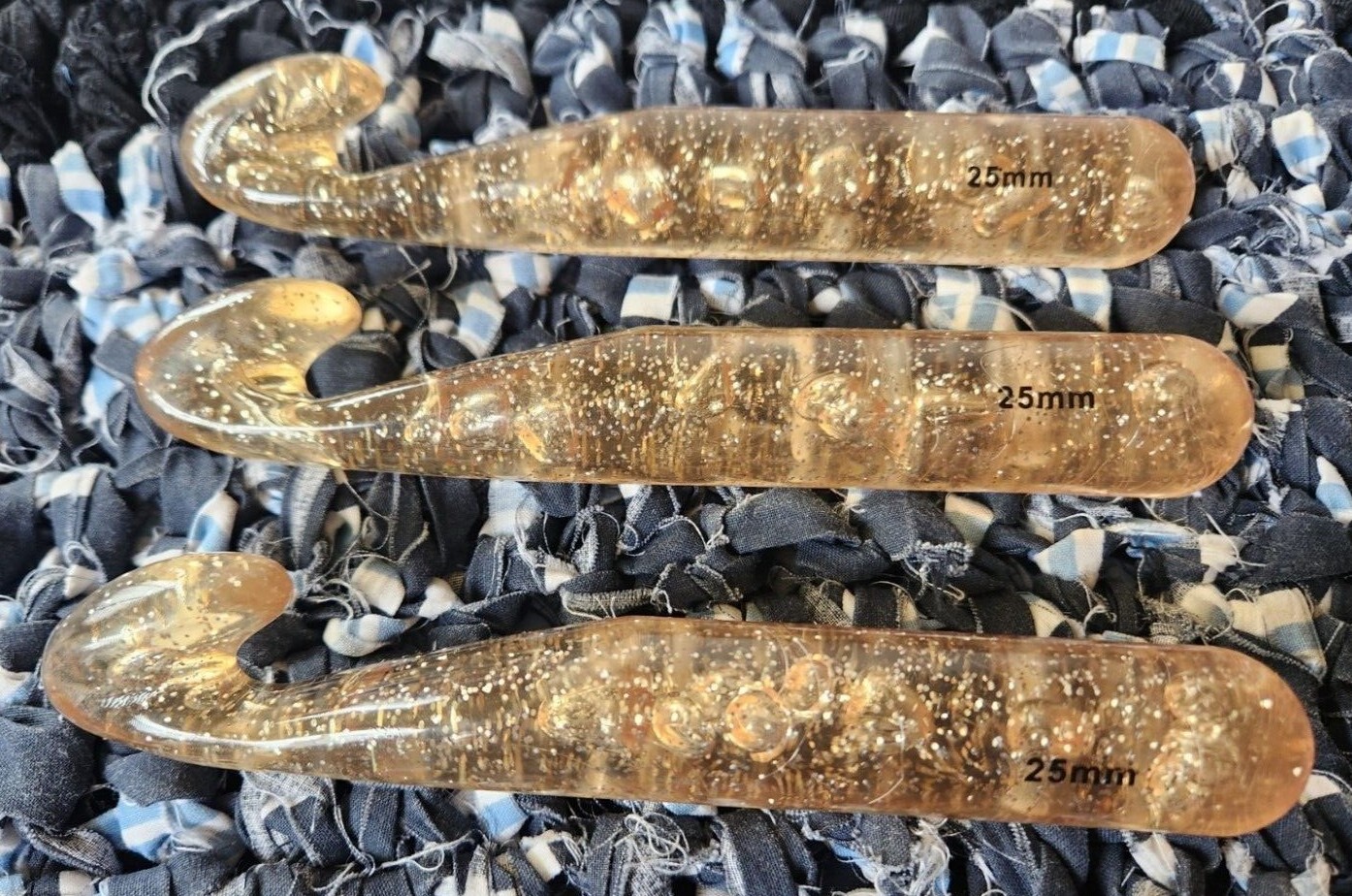 CROCHET HOOKS - Large Jumbo 25mm hook - Buy in bulk and save | eBay