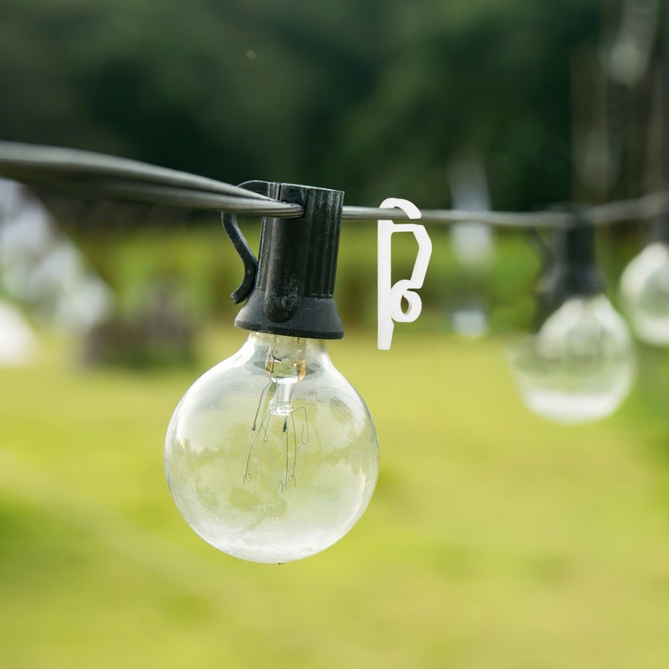 50 Pcs Plastic Light Hooks for Outdoor String Lights Christmas Gutter ...