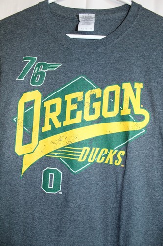 UNIVERSITY OF OREGON DUCKS LOGO MEN'S L TSHIRT NWOT DARK GRAY | eBay
