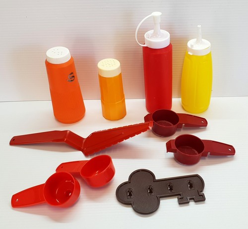 Vintage Kitchen & Cooking Plastic Utensils Bottles Tupperware LOT 3 | eBay