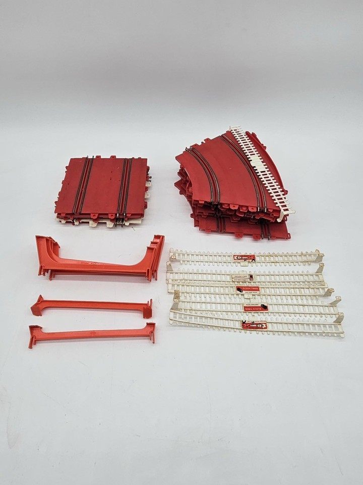 Vintage Eldon HO Scale Slot Car Track Lot Curves Straights Guard Rails ...