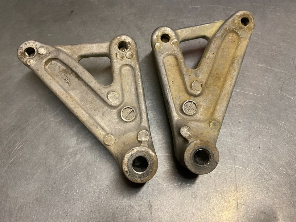 1990-1991 Kawasaki KX125 KX250 OEM Rear Shock Frame Mounts * 2 | OE