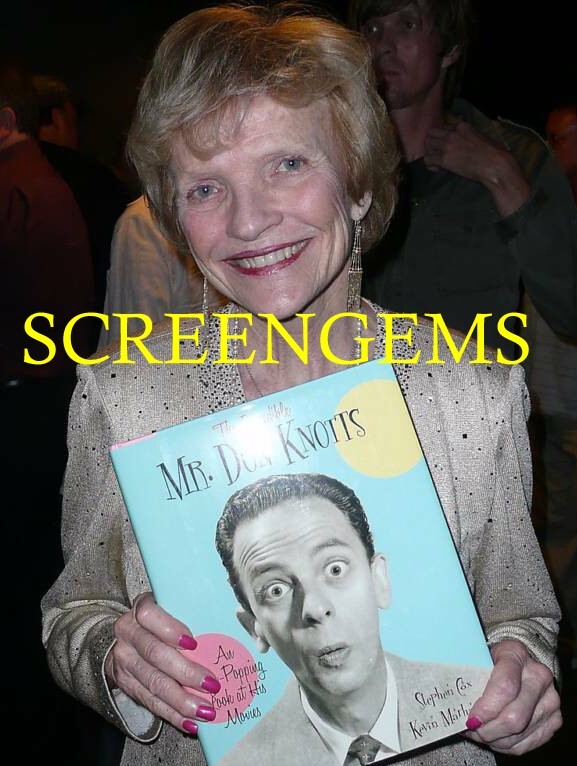 How to Succeed in Business actress Maureen Arthur signed photo sexy ...