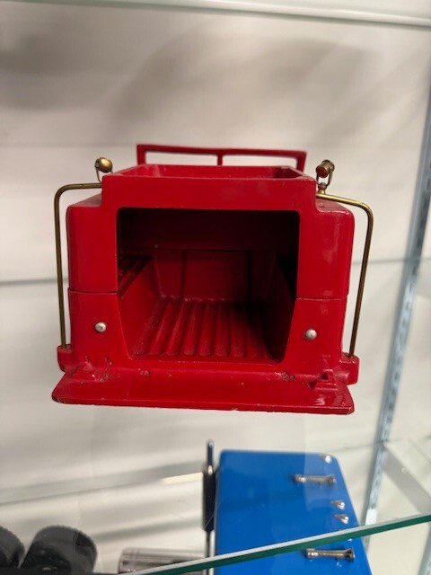 RARE ALTOY WILLY JEEP IN RED WITH ACCESSORIES. | eBay