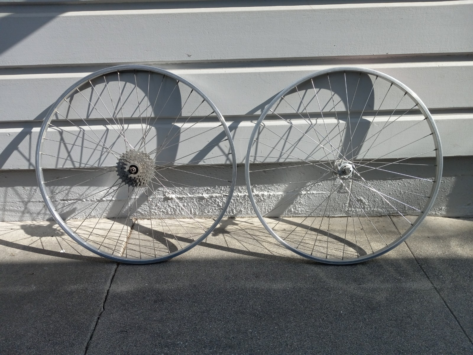Araya 27 X 1 1/8 Aluminum Road Bike Rims Suntour Axles Sachs 7 Speed ...