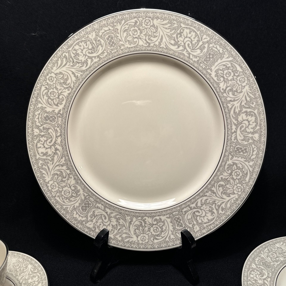 Franciscan Masterpiece China Platinum Renaissance 40 Piece Set | eBay