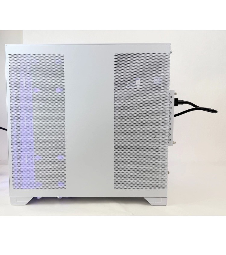 Cobratype Venom Gaming Desktop Ryzen 9 9900X 32GB 2TB RTX 5080 Liquid ...