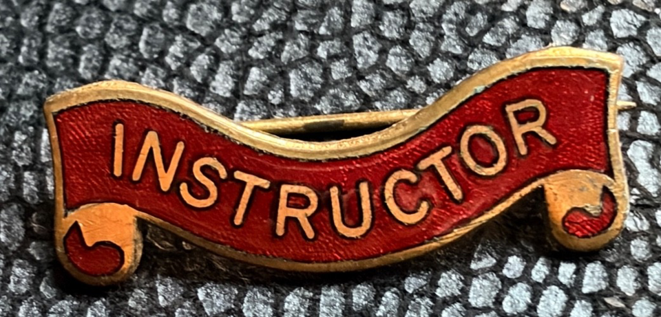 BRITISH RED CROSS INTEREST - LETTER, EMPTY MEDAL BOX, DETACHMENT PIN ...