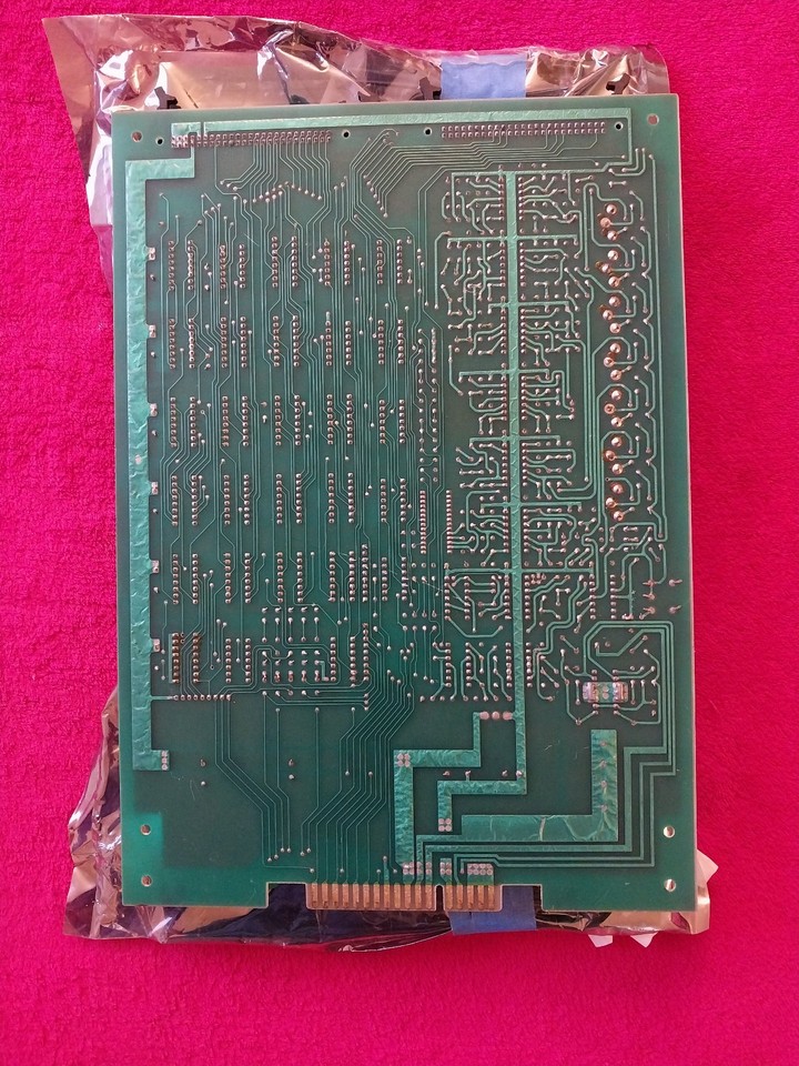 Vintage Arcade PCB - Taito Space Invaders sound game board - Unknown ...