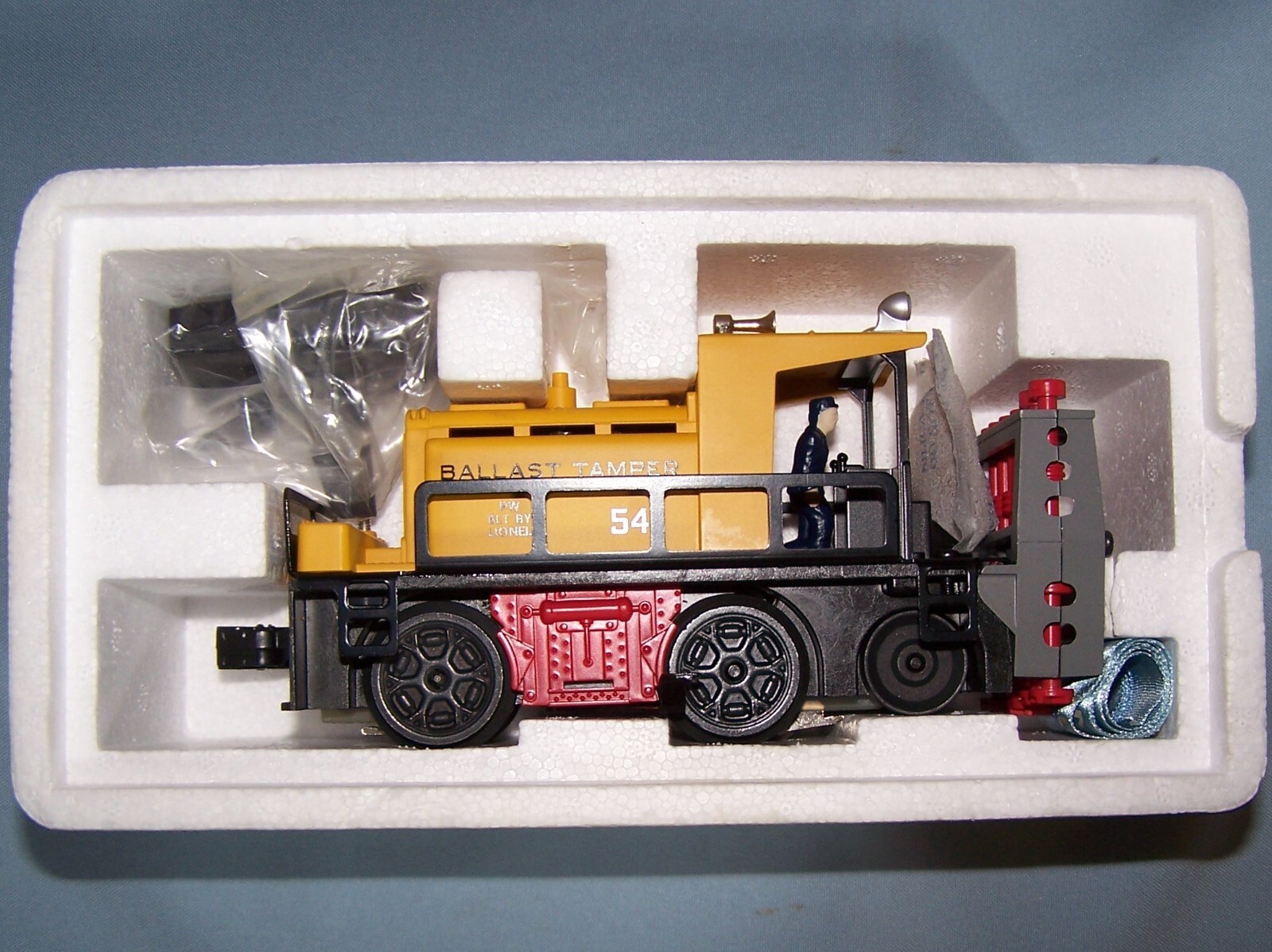 18464+Lionel+Postwar+Celebration+Series+%2354+Ballast+Tamper+Car for ...