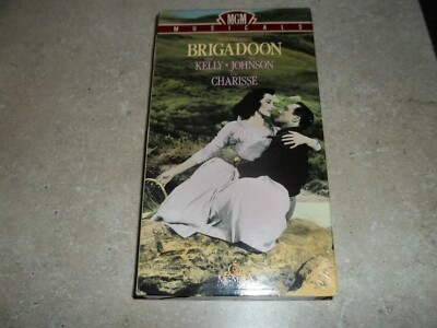 Brigadoon VHS 1954 Video MGM Gene Kelly Cyd Charisse Van Johnson Movie ...