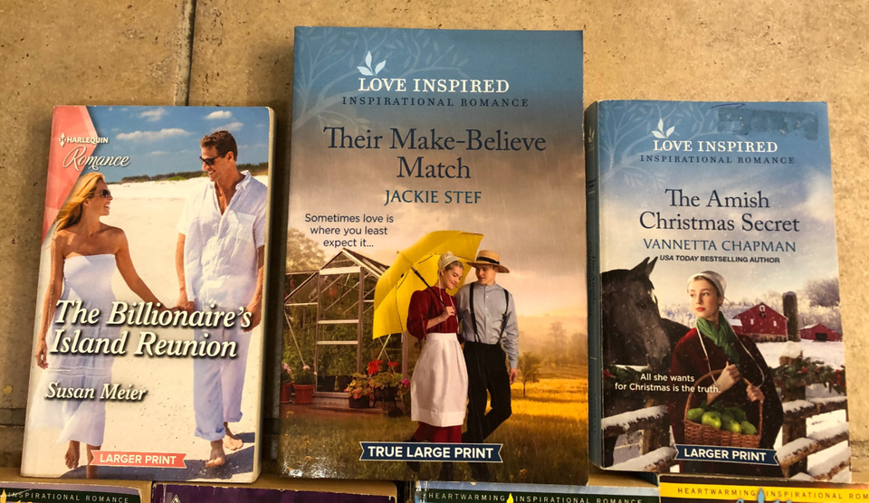 Lot of 11 Large Print Romance Books ~ 8 LOVE INSPIRED + 3 Harlequin ...