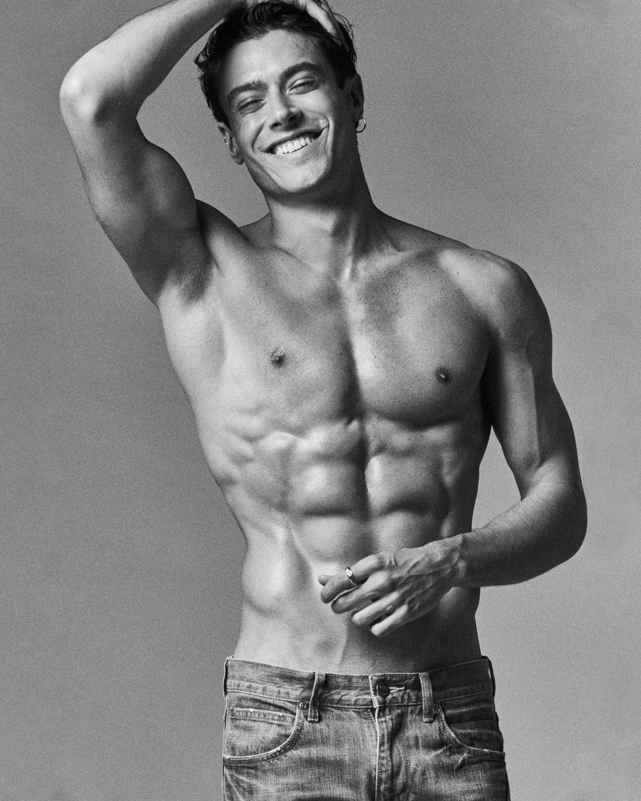 [P504] Male Model Showing Off Posing Beefcake Alpha Hunk Man Beefy | eBay