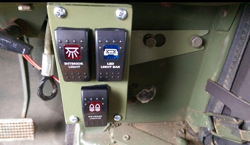 LIGHTED ROCKER SWITCH PANEL 4 GANG - NO SWITCHES - TAN H1 HUMVEE M998 ...