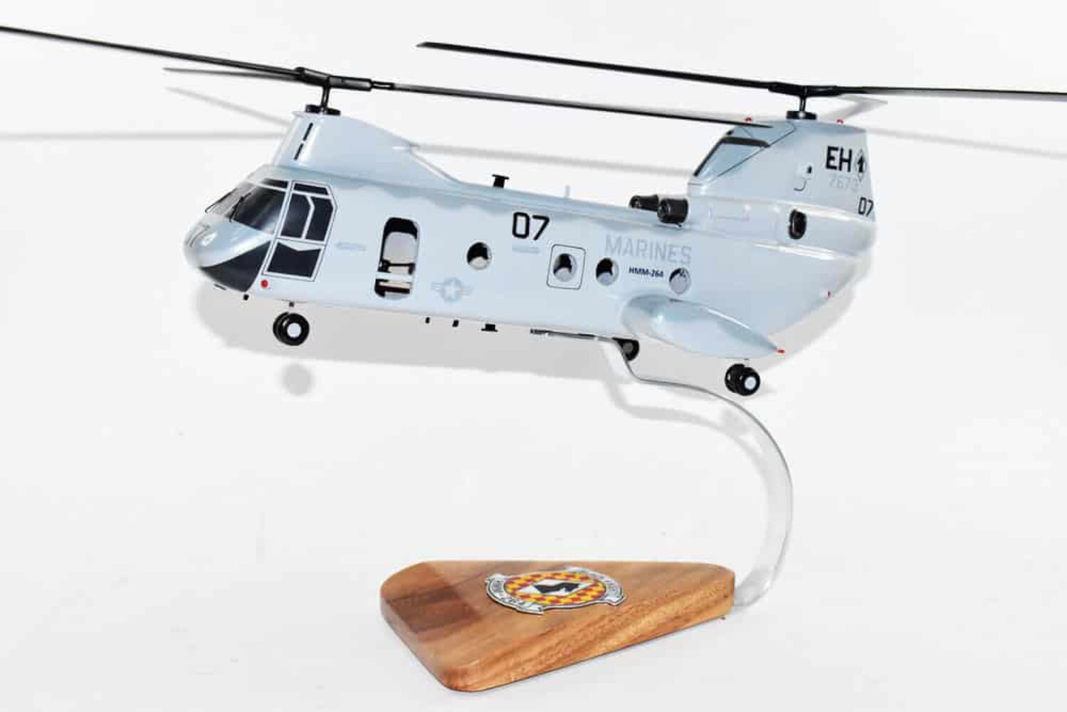 HMM-264 Black Knights CH-46 Model, 1/38 (14") Scale, Mahogany, Phrog | eBay
