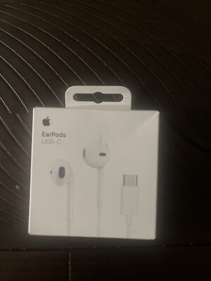 Apple EarPods USB C Wired Headset White New With Box Amazing Sound. | eBay