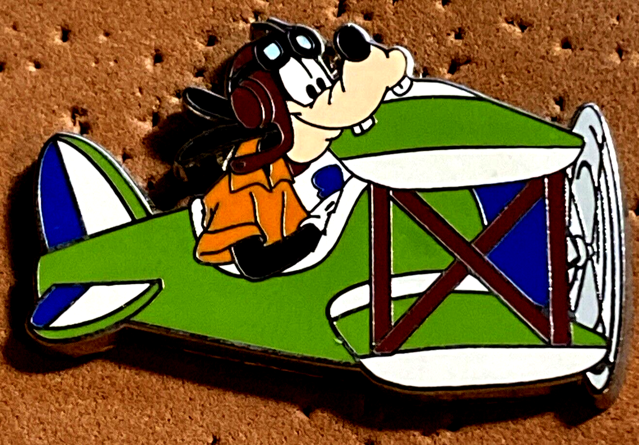 DISNEY WDW 2004 TRAVEL COMPANY AIRPLANE PILOT GOOFY GWP PIN | eBay