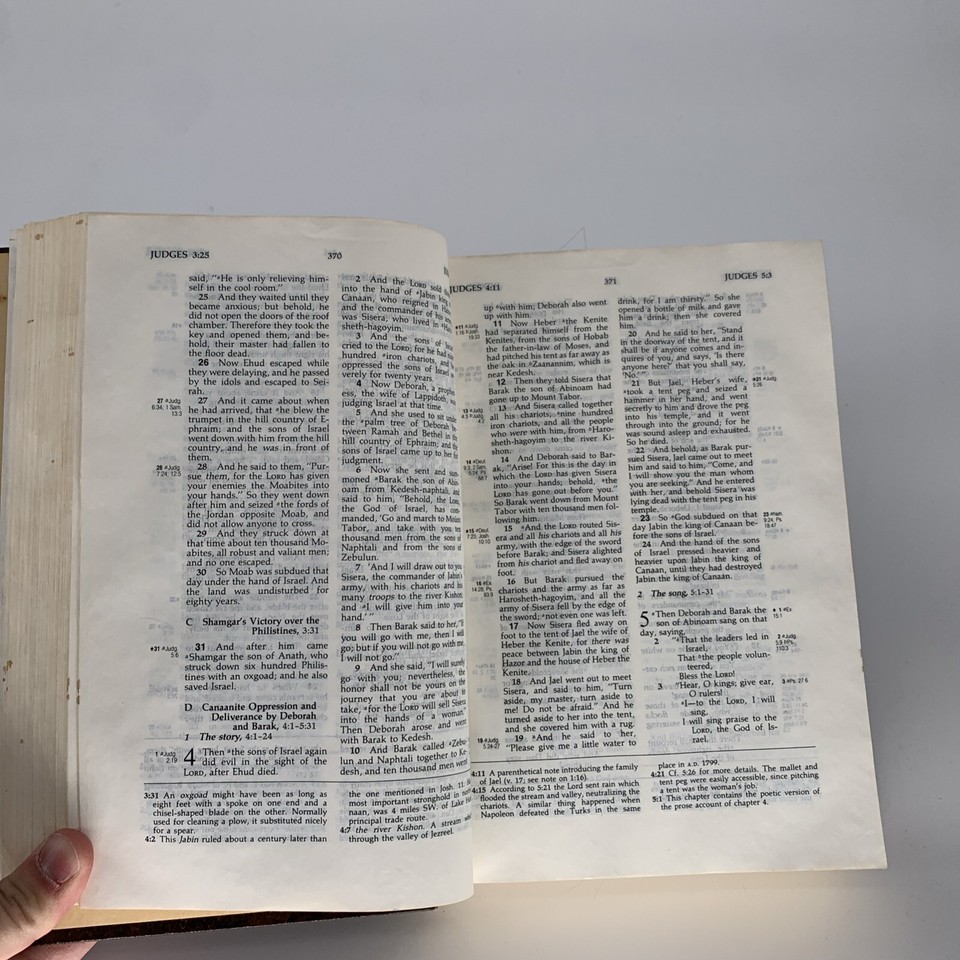The Ryrie Study Bible New American Standard Version NASV New Testament ...