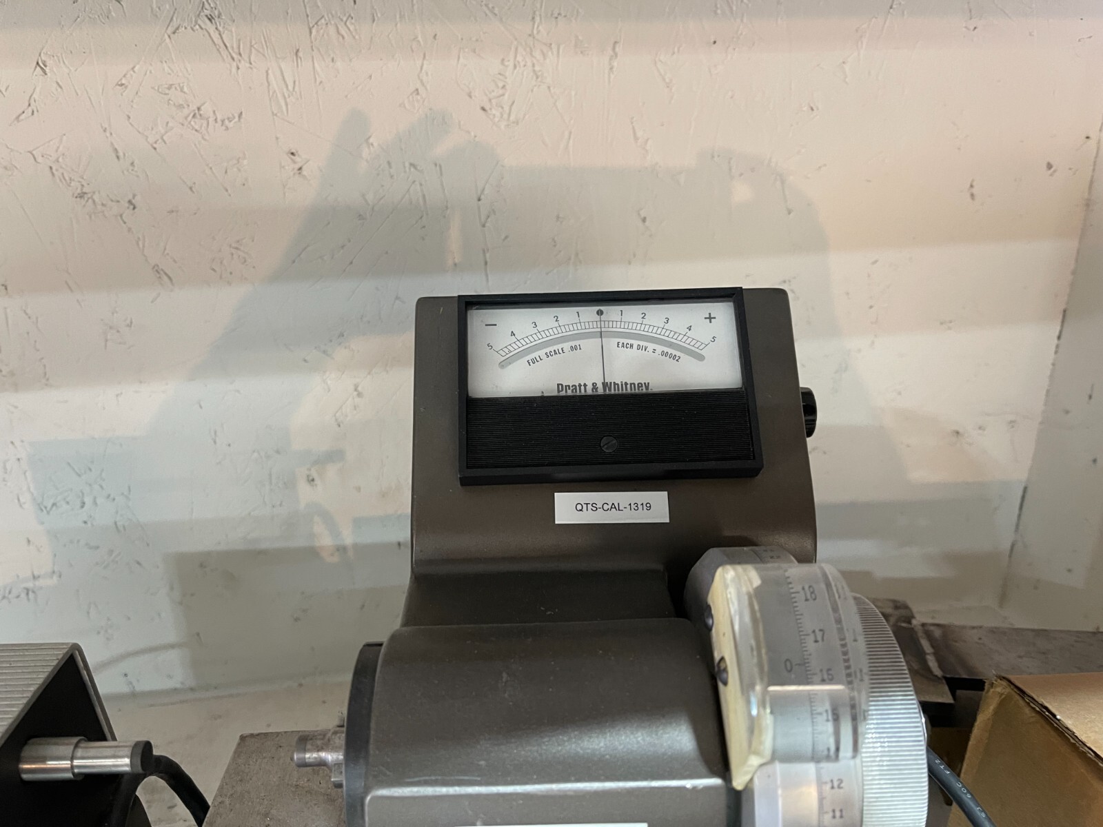 Pratt & Whitney Electrolimit Model B250 Supermicrometer, ± 0.00002" S/N ...