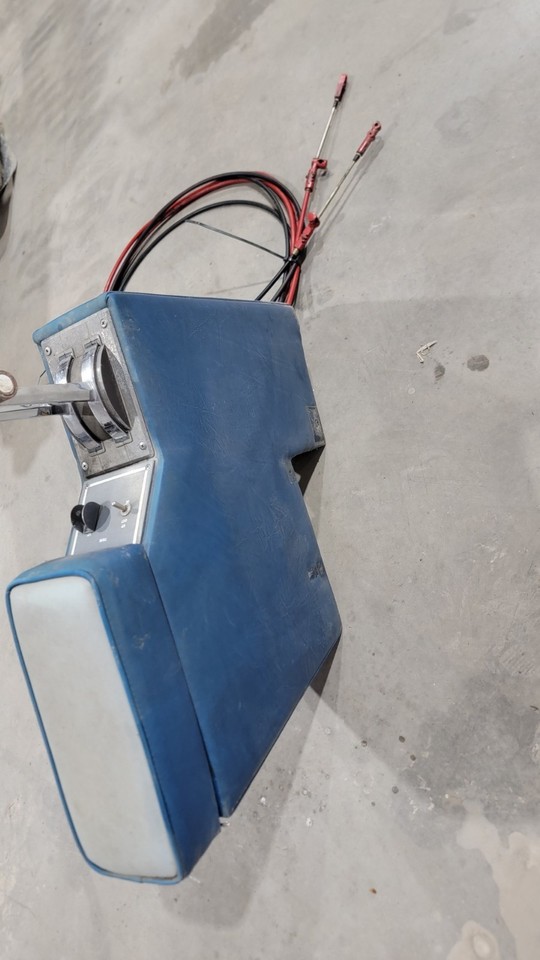 1985 COBALT CM9 Boat Dual Control Lever Single Engine Inboard Center ...