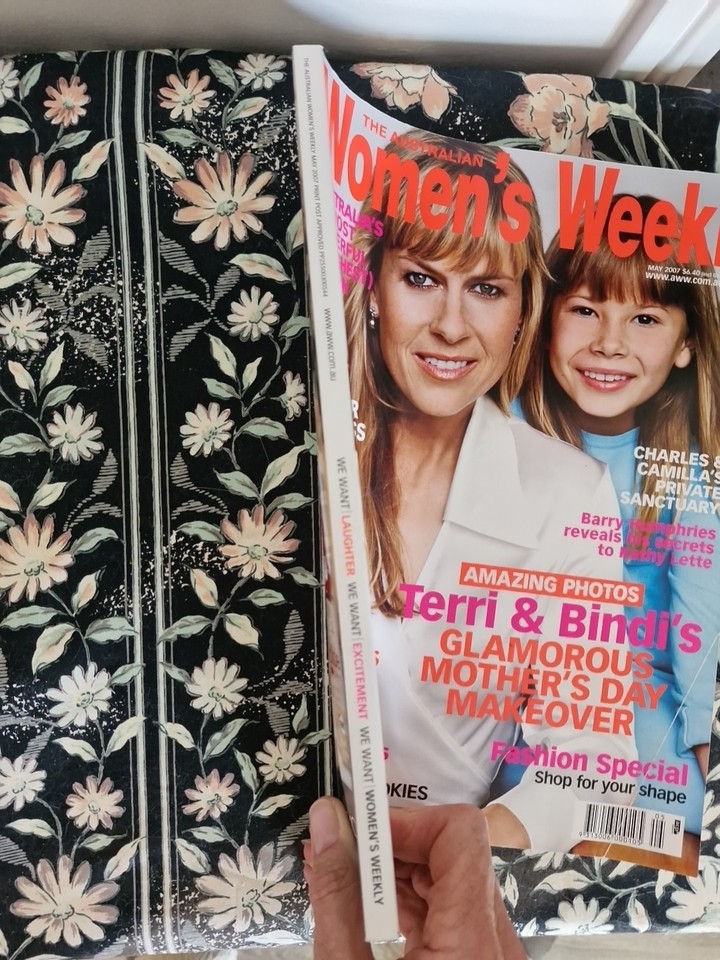 The Womens Weekly May2007 TERRI & BINDI IRWIN | eBay