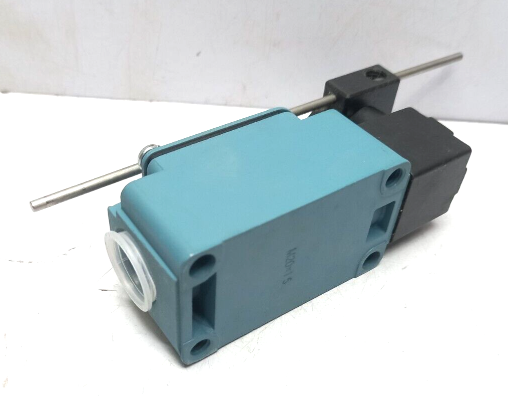 Honeywell SZL-WL-C-C01AH Limit Switch 10A 600VAC SZLWLCC01AH | eBay