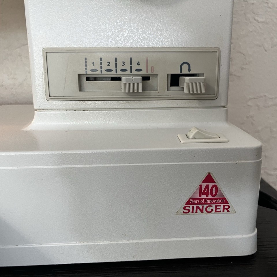 Vintage Singer 140th Anniversary Sewing Machine Model 9022 With pedal ...