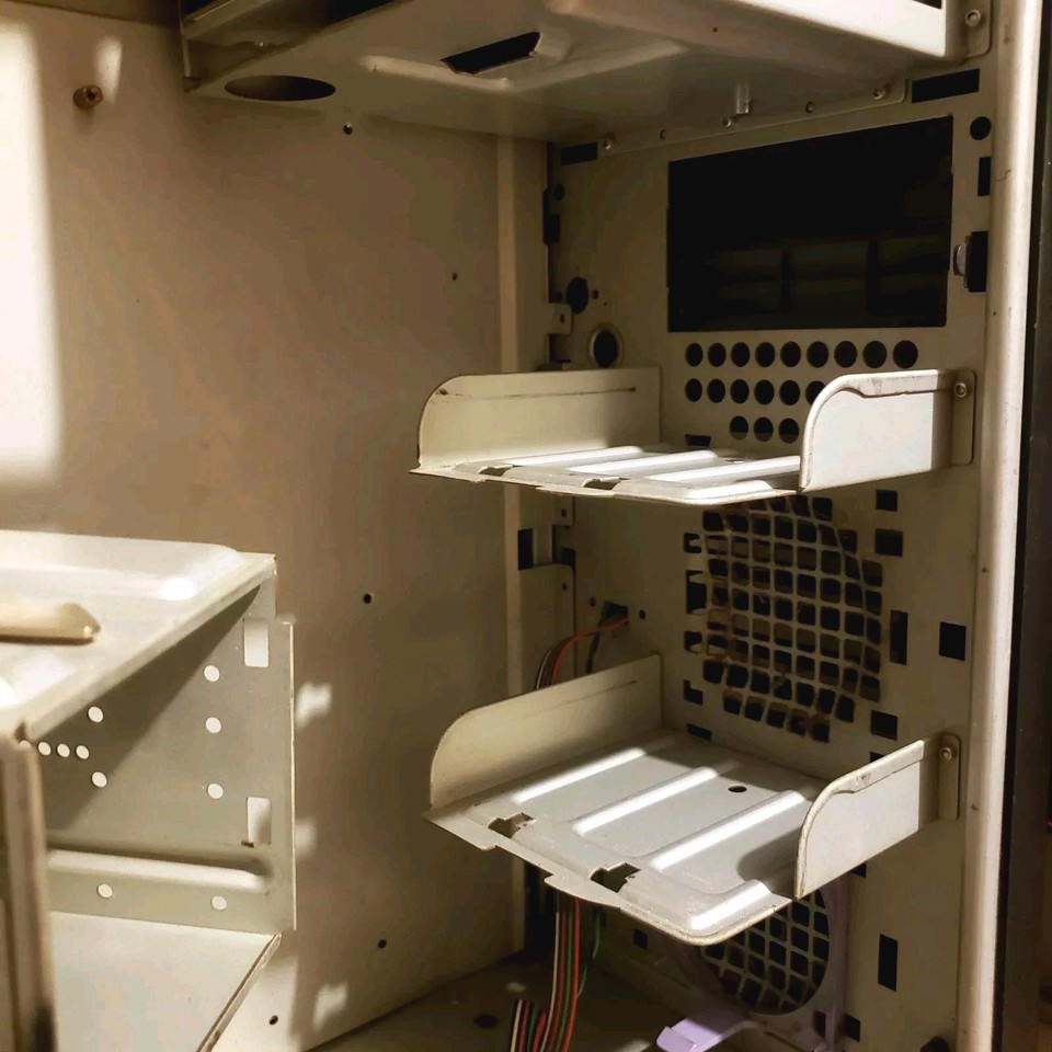 2002 Alienware Area-51 Vintage Chieftec Steel Dragon PC ATX Tower SWTOR ...