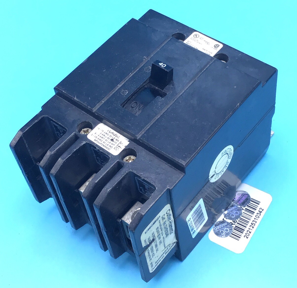 Circuit Breaker Eaton Cutler Hammer GHB3040 40 Amp 3 Pole 277/480 Bolt ...