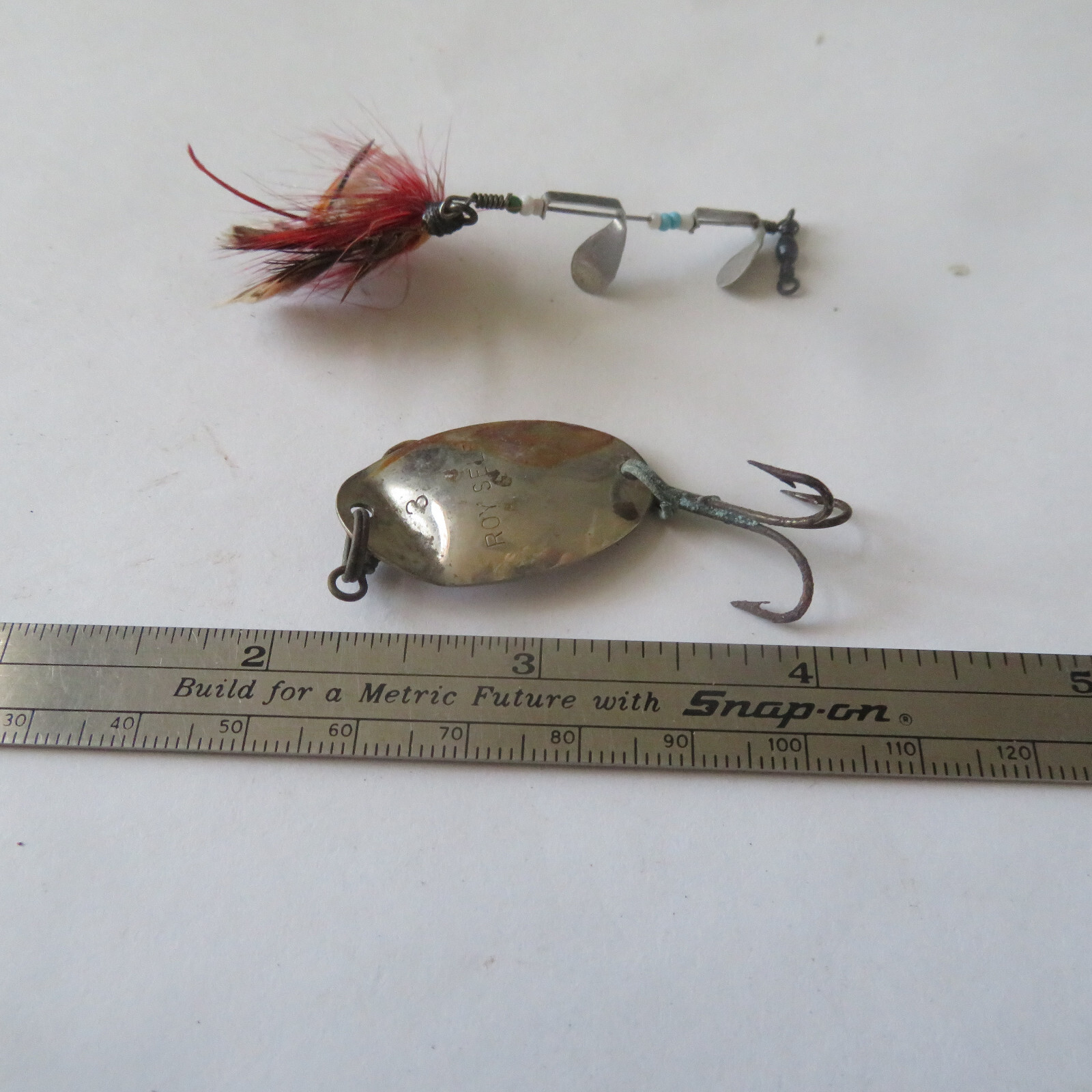 FISHING LURE ROY SELF 13/8" SPOON AND 1¾"E & FEATHERED HOOK | eBay