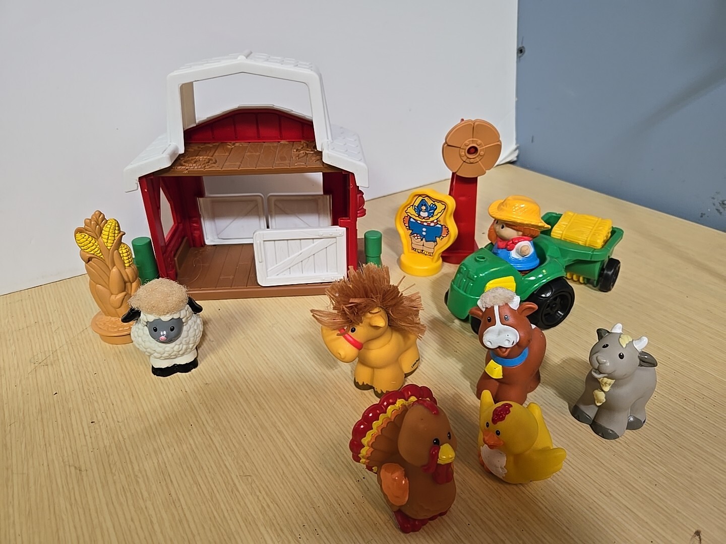 Fisher Price Little People Farm Barn Yard Animal Play Set Lot | eBay