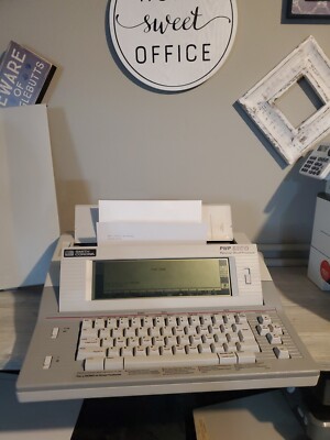 Typewriters & Word Processors - Word Processor Pwp
