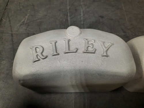 Riley Ford 4 Cylinder 1928 to 1934 OHV Conversion Valve Covers Ford ...