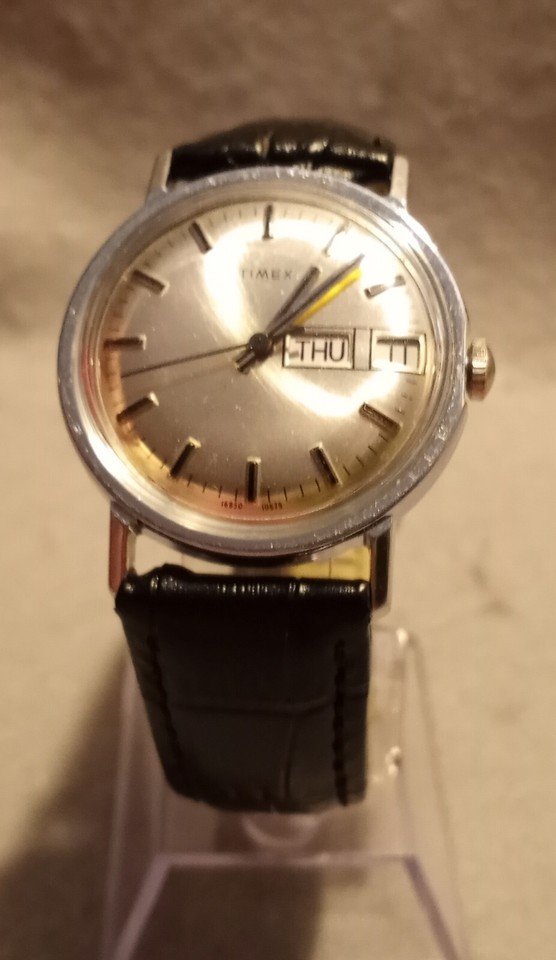 Vintage 1978 Timex Mens Mechanical Day Date Watch 16850-10678 | eBay