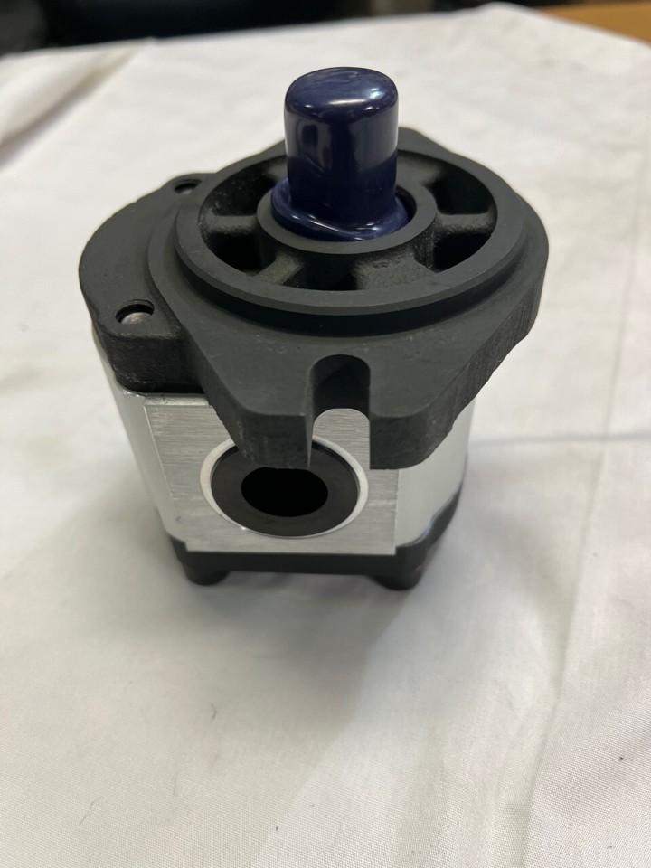 Dynamic GP-F20-06-P1-A interchange Hydraulic gear pump 2.80 GPM @ 1800 ...