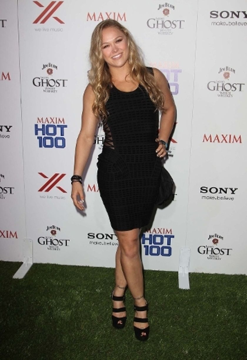 BEAUTIFUL WWE DIVA RONDA ROUSEY 8X10 PHOTO W/BORDERS WWE WCW ECW | eBay