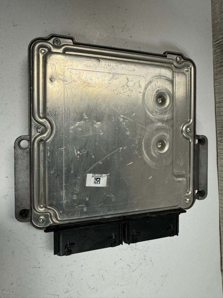 13-16 ESCAPE Engine Control Module Computer - EJ5A-12A650-JC; CV6A-12B684-CA | eBay