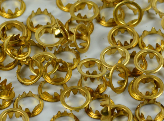 100 Clock Grommets Dial Key Hole Brass Finish Collets 10-12mm Old ...