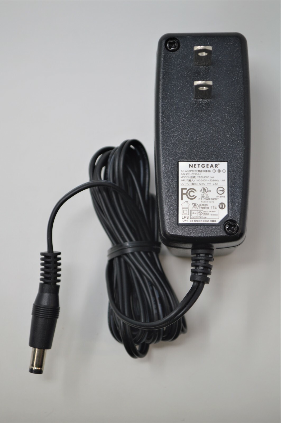 NETGEAR 2ABL030F 332-10756-01 AC POWER ADAPTER 100-240V 1A 12V 2.5A NEW ...