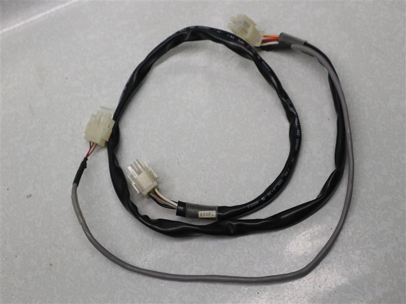 E120268 LR83355 CSA TYPE 105C PVC 6-Pin (2) to 3-Pin Female-Female ...