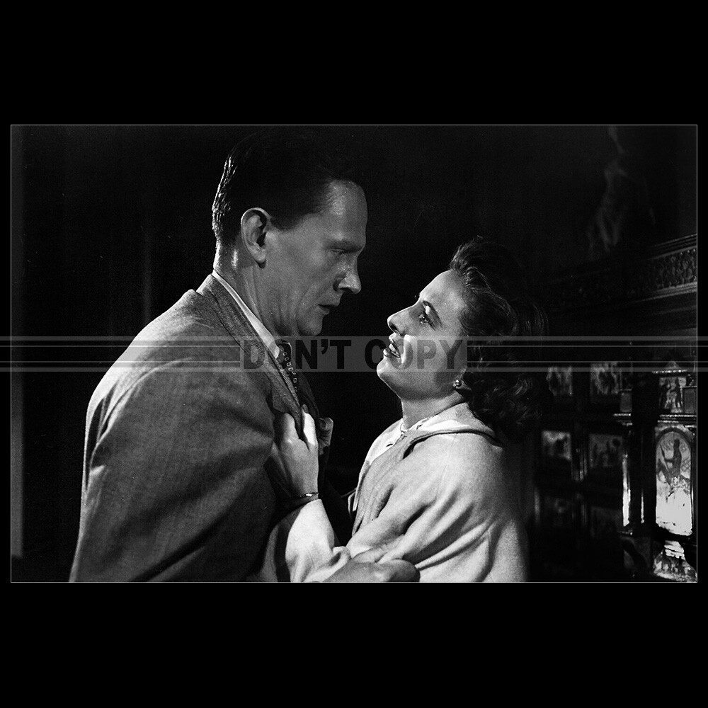 Photo F.022411 WENDELL COREY BARBARA STANWYCK (THE FILE ON THELMA ...